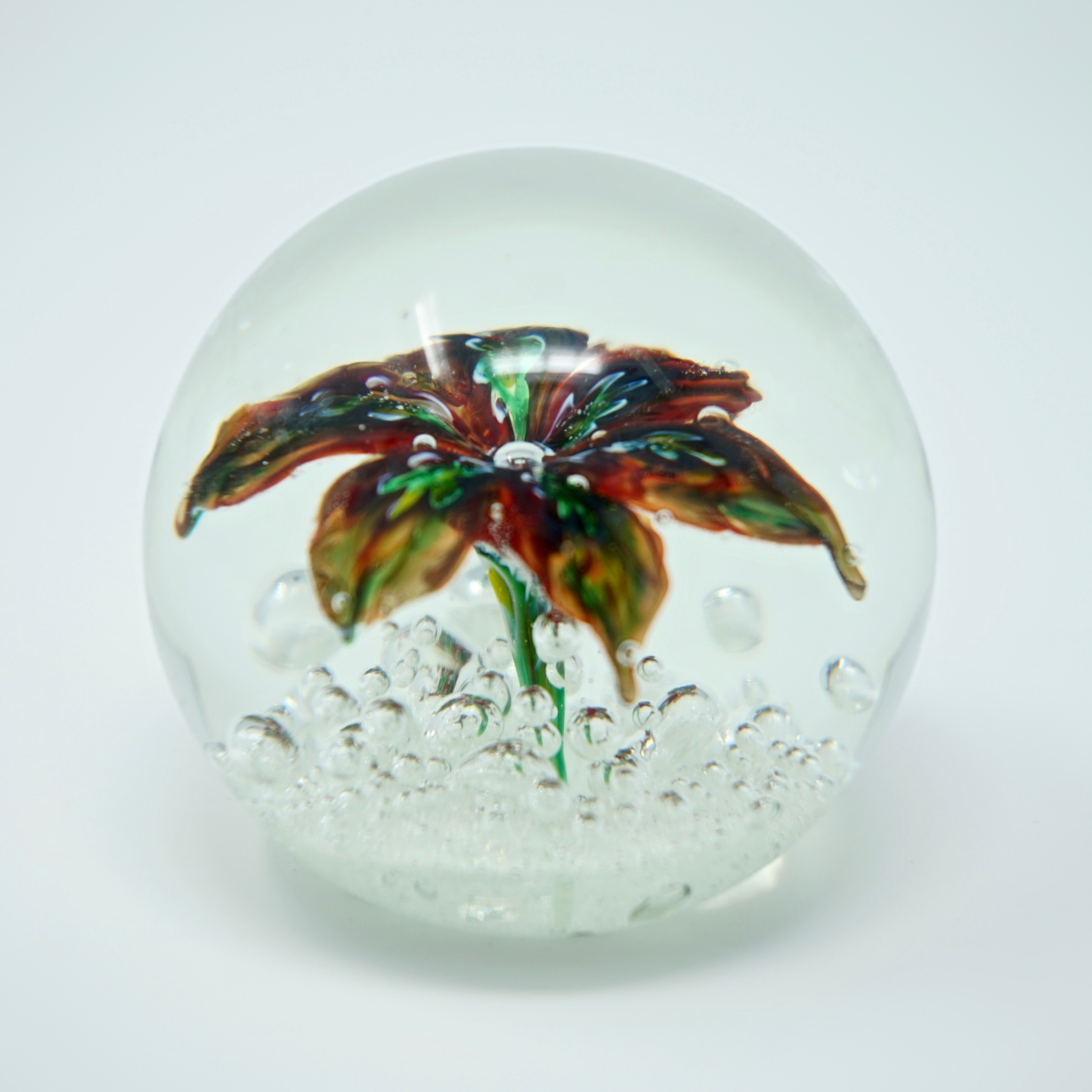 Boule en Sulfure Fleur Rouge - Les Coups de Coeur